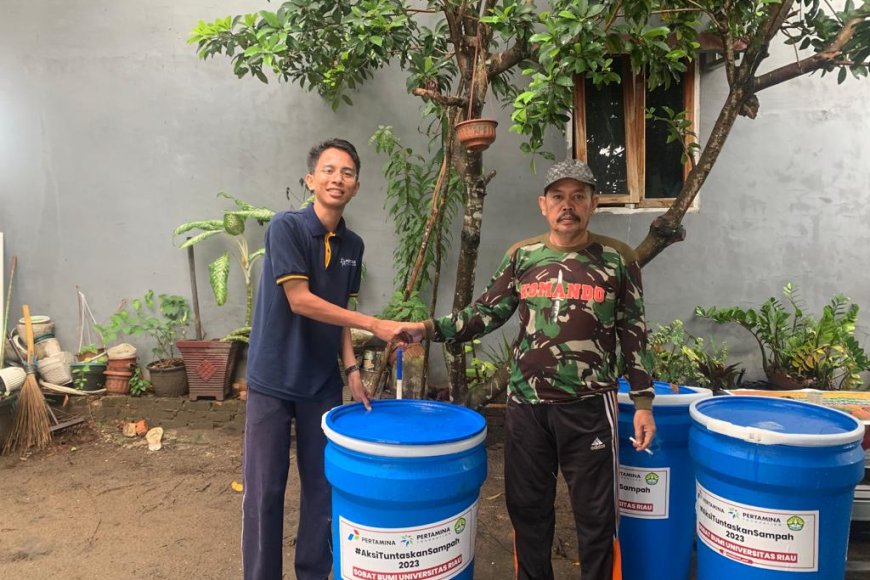 Manfaatkan Sampah Jadi Ecobreak dan Ecoenzym - Riau Cerdas - Tiap Orang ...